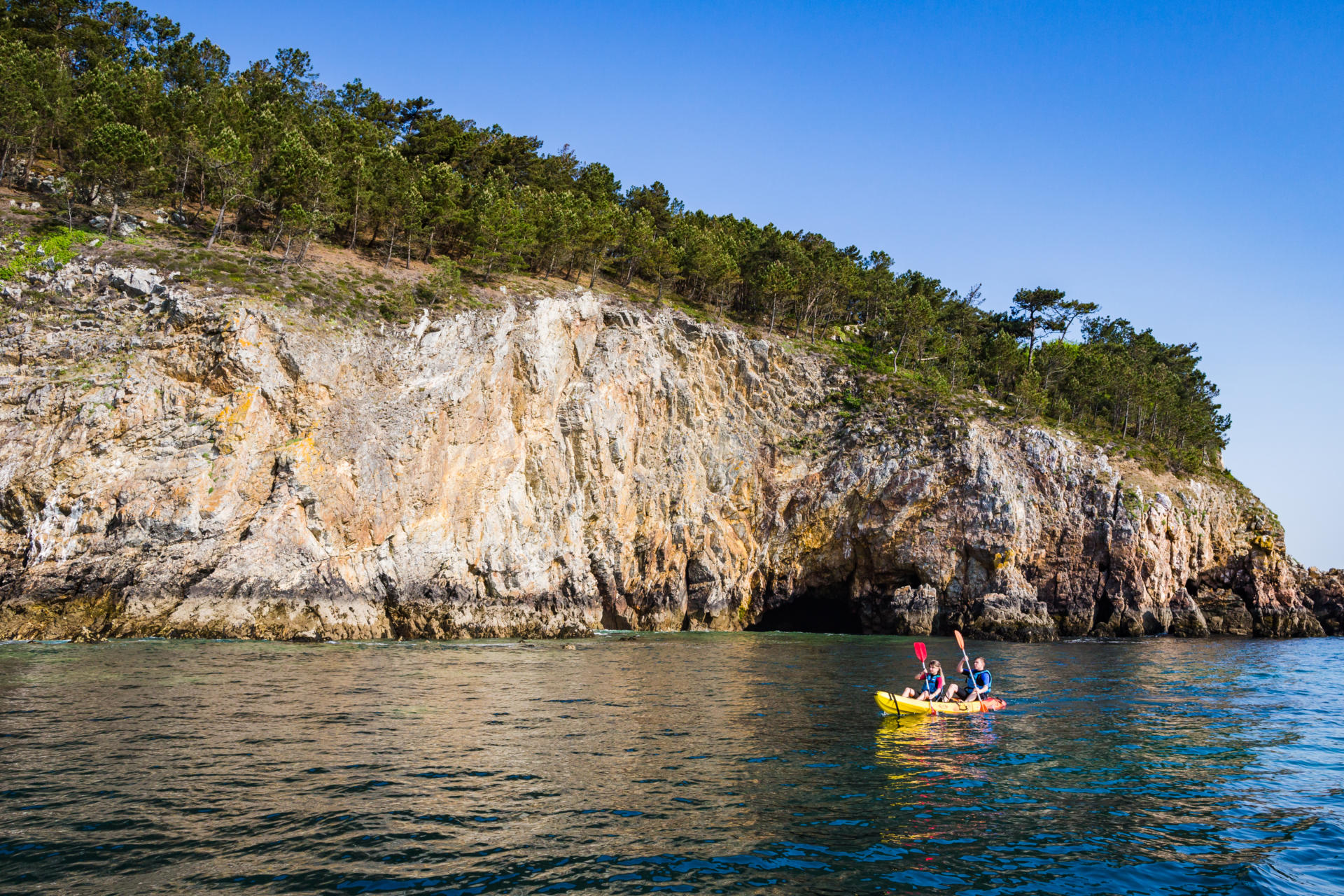 Randonner sur la presqu'île de Crozon | Tourisme Bretagne